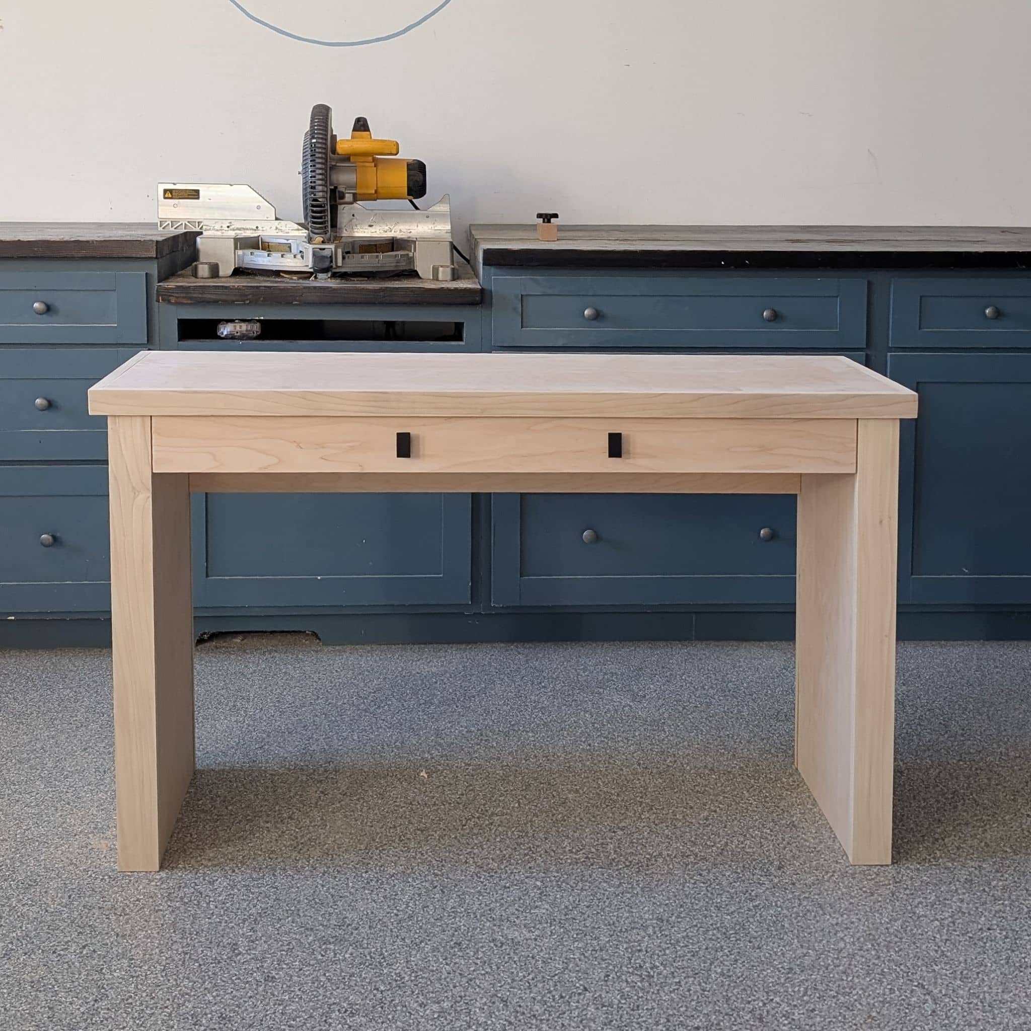 Modern Farmhouse Desk Printable Plans – Pine and Poplar