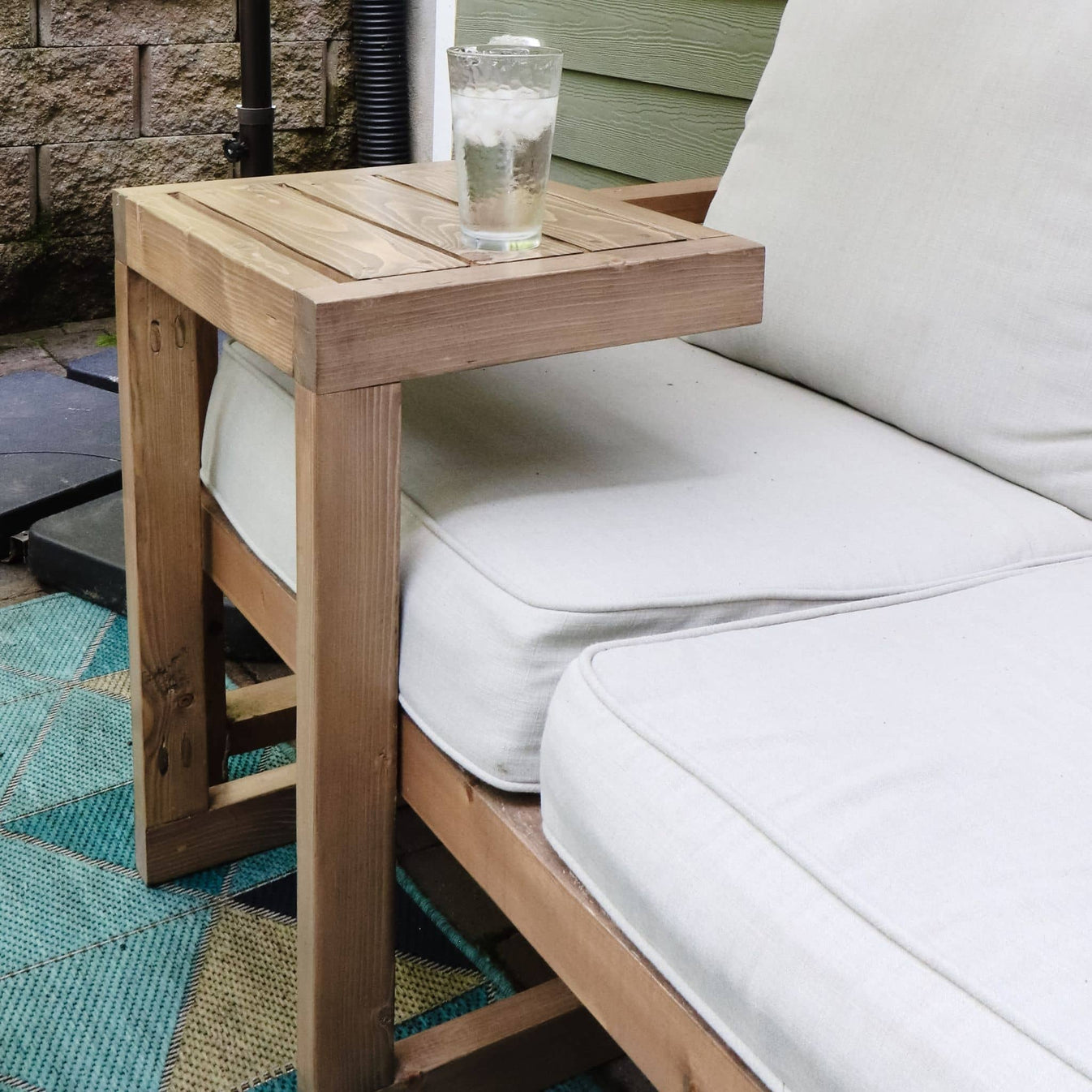 Outdoor C Side Table Printable Plans – Pine and Poplar