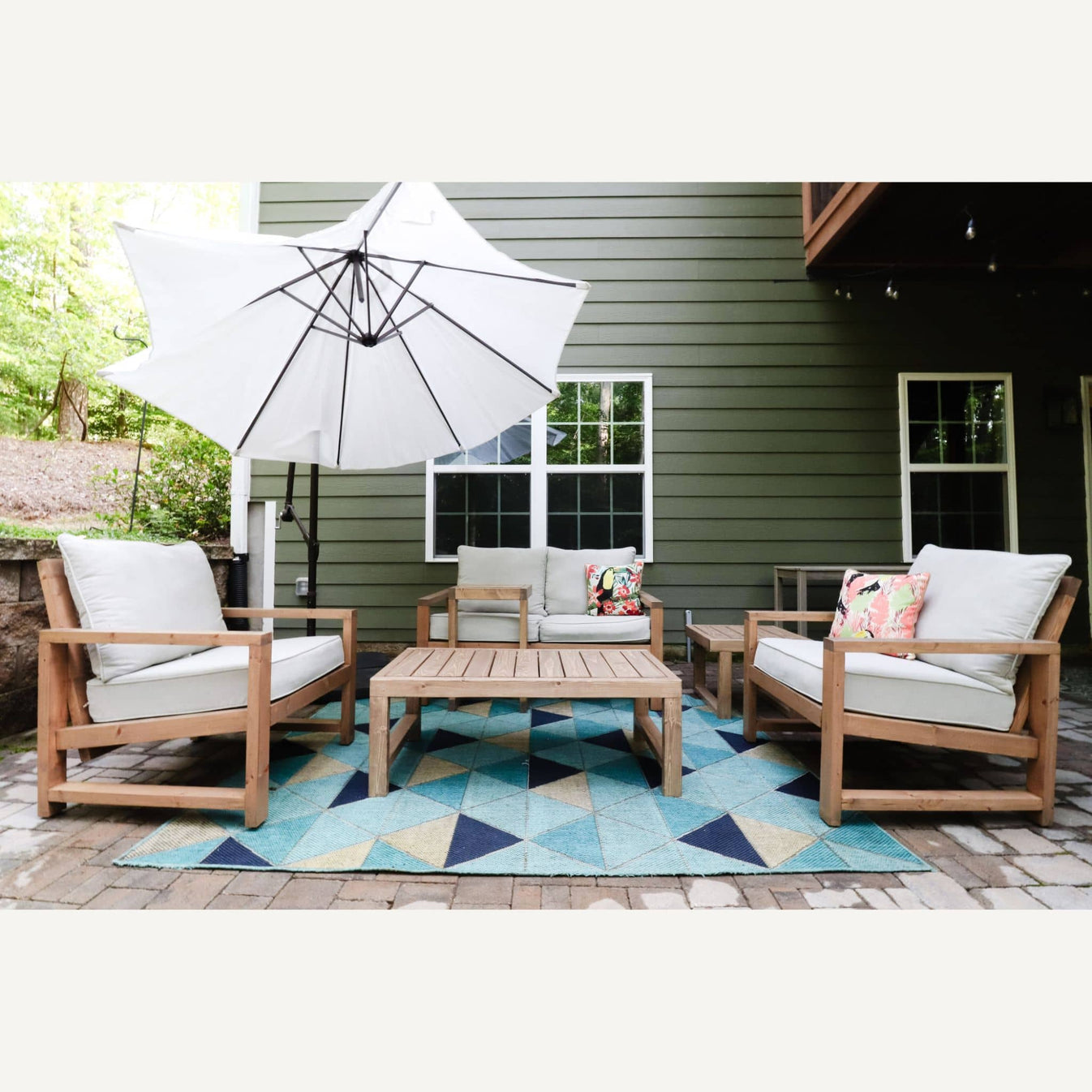Outdoor Patio Seating Bundle – Pine and Poplar